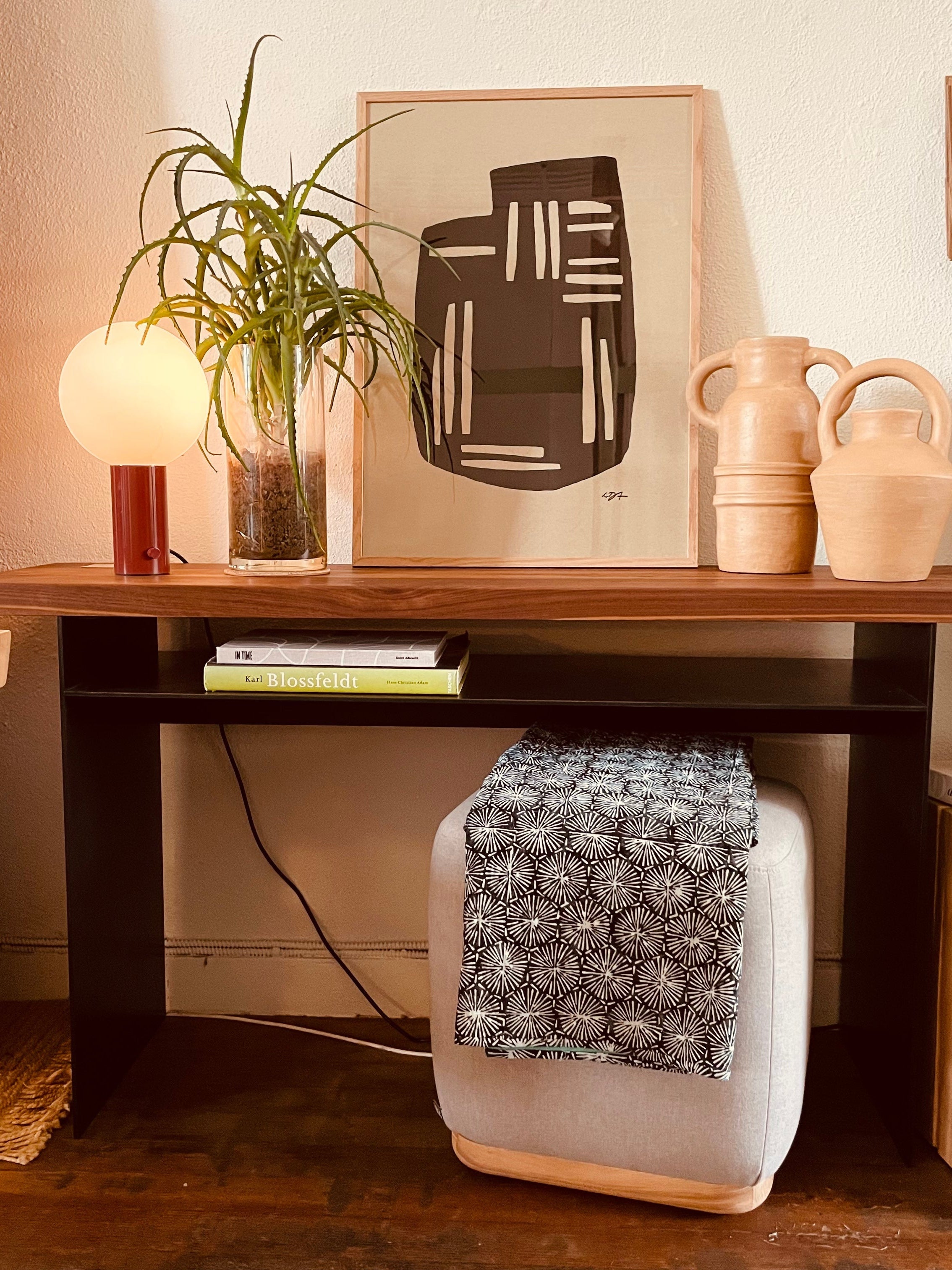 Hinge Console – SOBU
