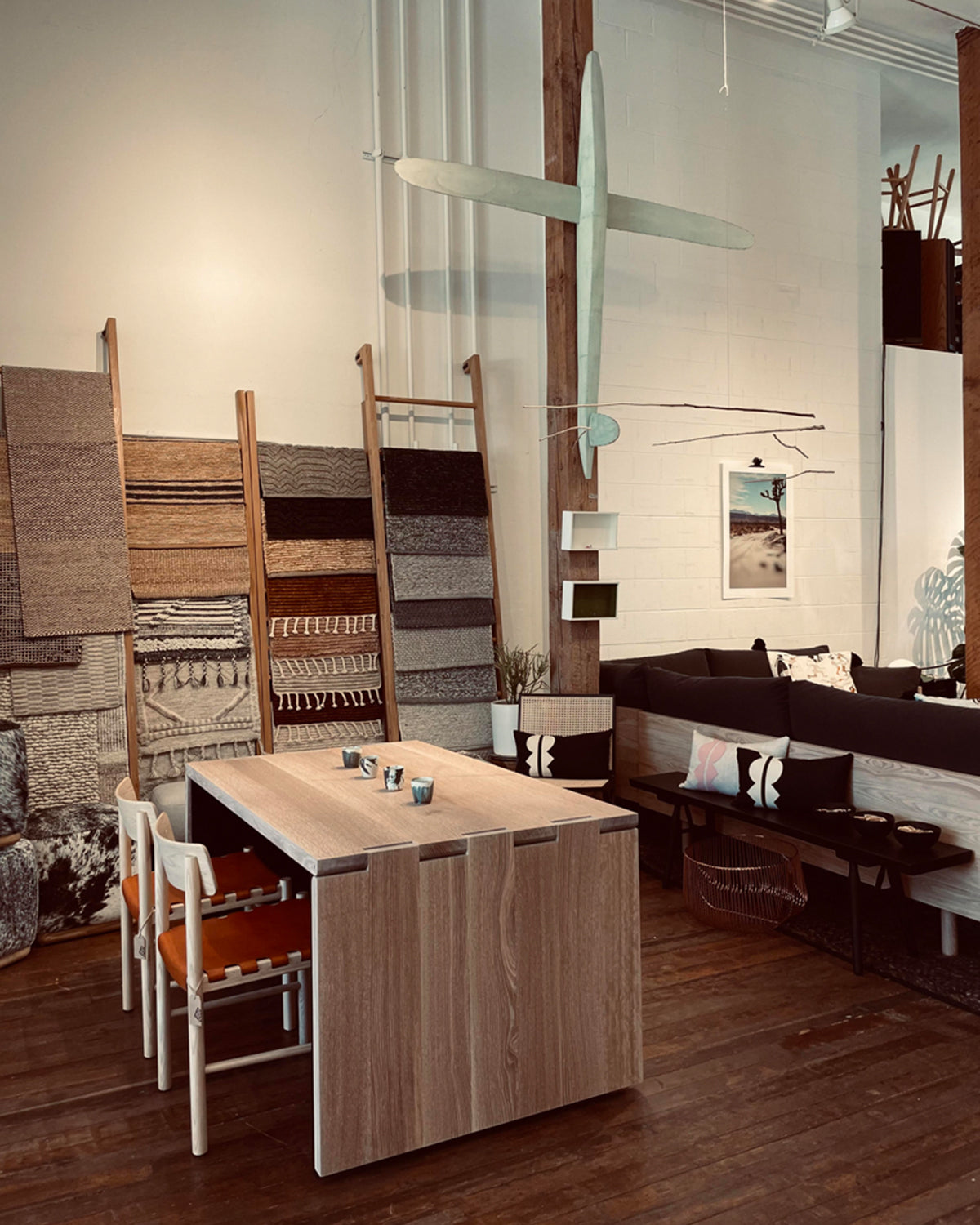 Hinge Extension Dining Table - White Oak – SOBU