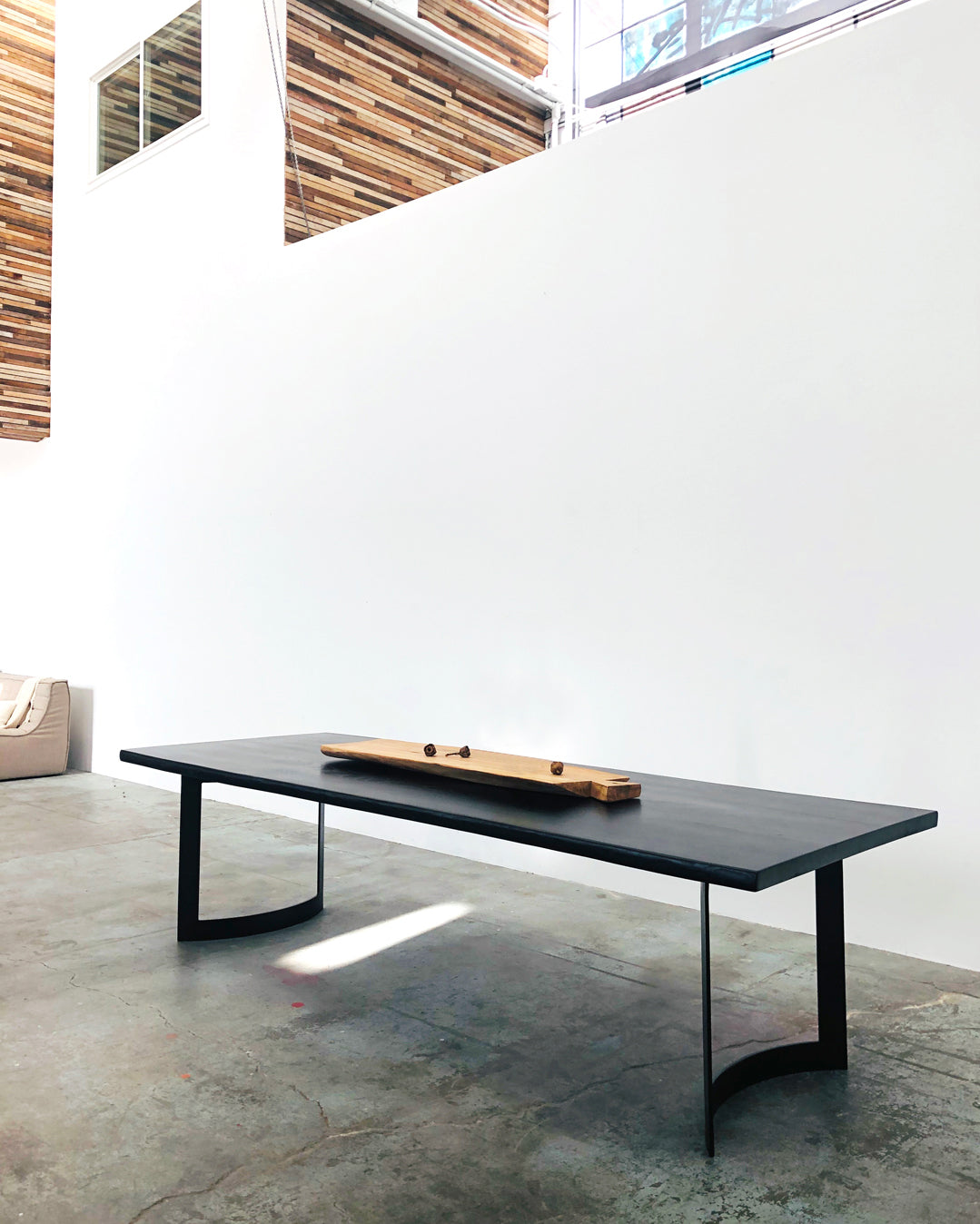 Mars Live Edge Dining Table - Black Ash with Curved Legs – SOBU