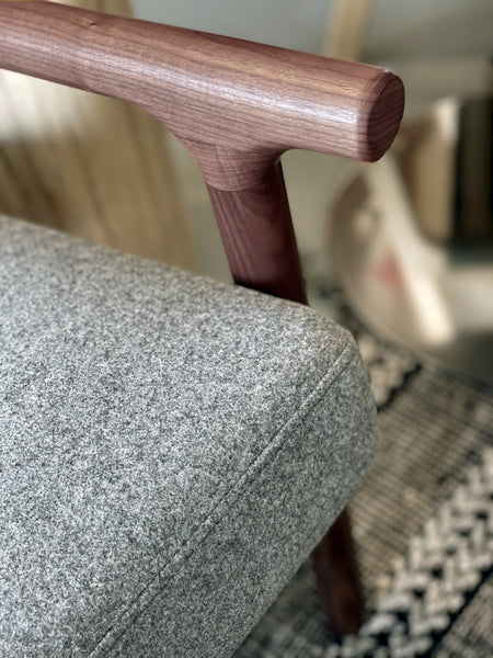 viking-lounge-chair-walnut-lounge-chair-sobu-2_grande.jpg?v=1685039656